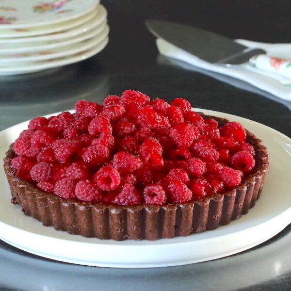 Fresh Raspberry Tart (vegan, sugar and gluten-free) - A Life Well Planted